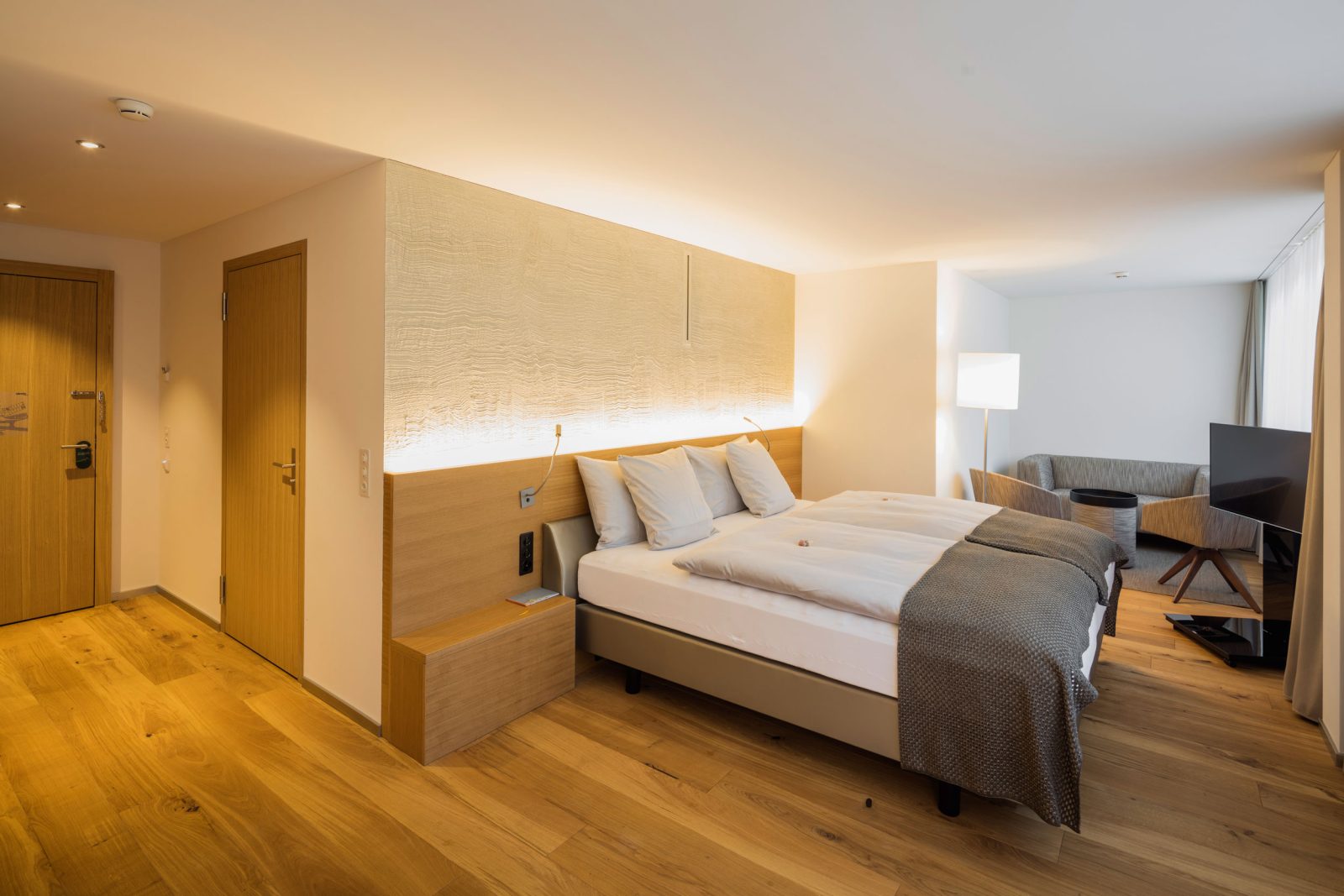 Santis_JS01 – 坐火車去旅行 GoByTrain